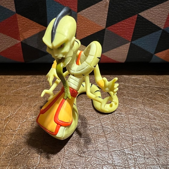 Cartoon Network | Toys | Secret Saturdays Naga Cryptid 3 Action Figure ...